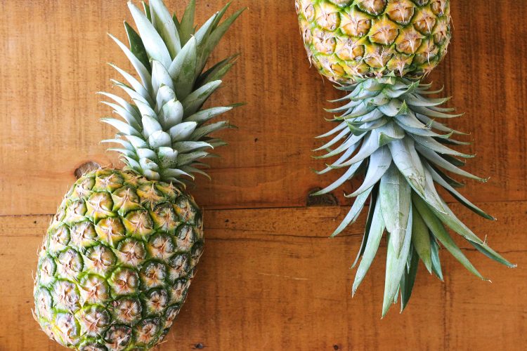 En Ünlü Tropikal Meyvelerden Ananas Hakkında Bilmeniz Gerekenler