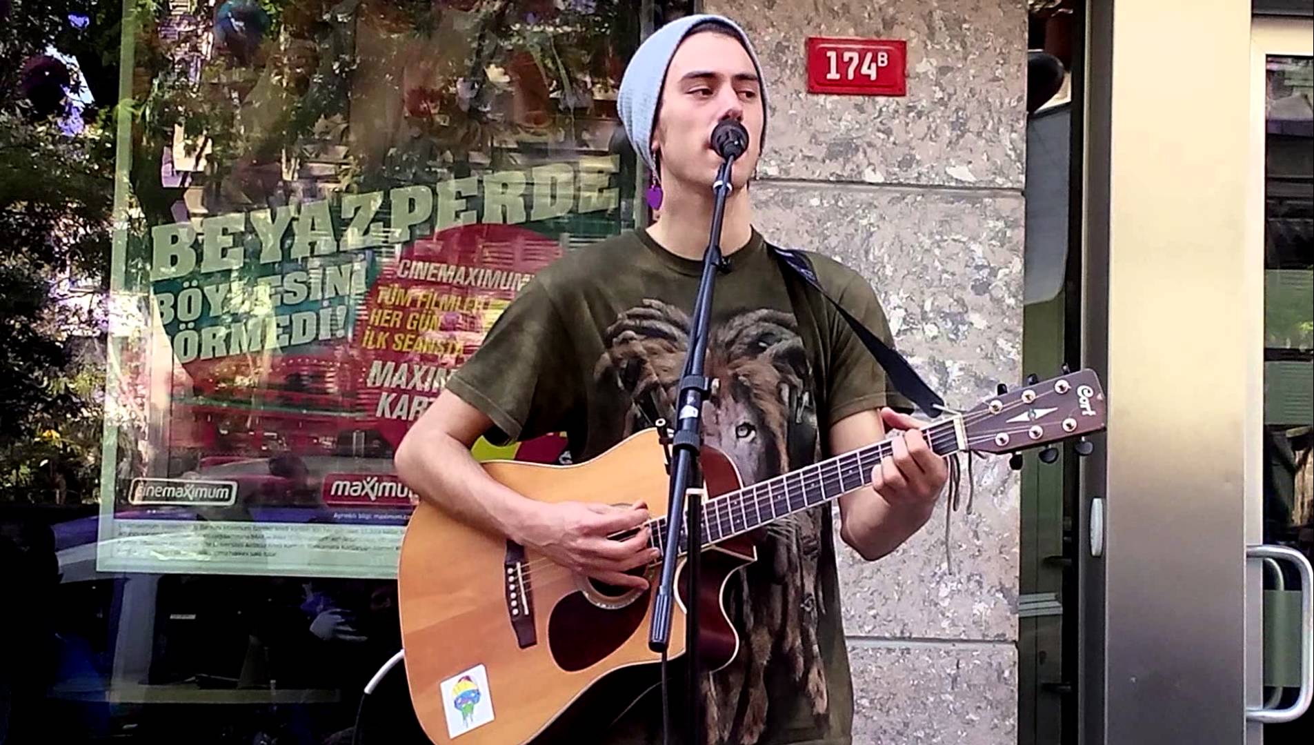 Parlayan Neslin Neşe Saçan İsmi; Evrencan Gündüz'ün Blues İle Başlayan ...