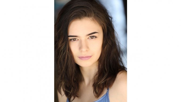 Televizyon Dünyasının İlk Transseksüel Süper Kahramanını Oynayacak ...