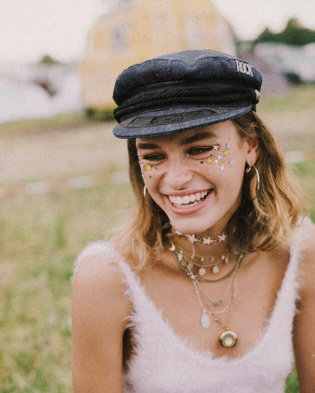 Fotoğraflarıyla Alıp Geçmişe Götüren Instagram'ın Vintage İkonu Vanelli ...