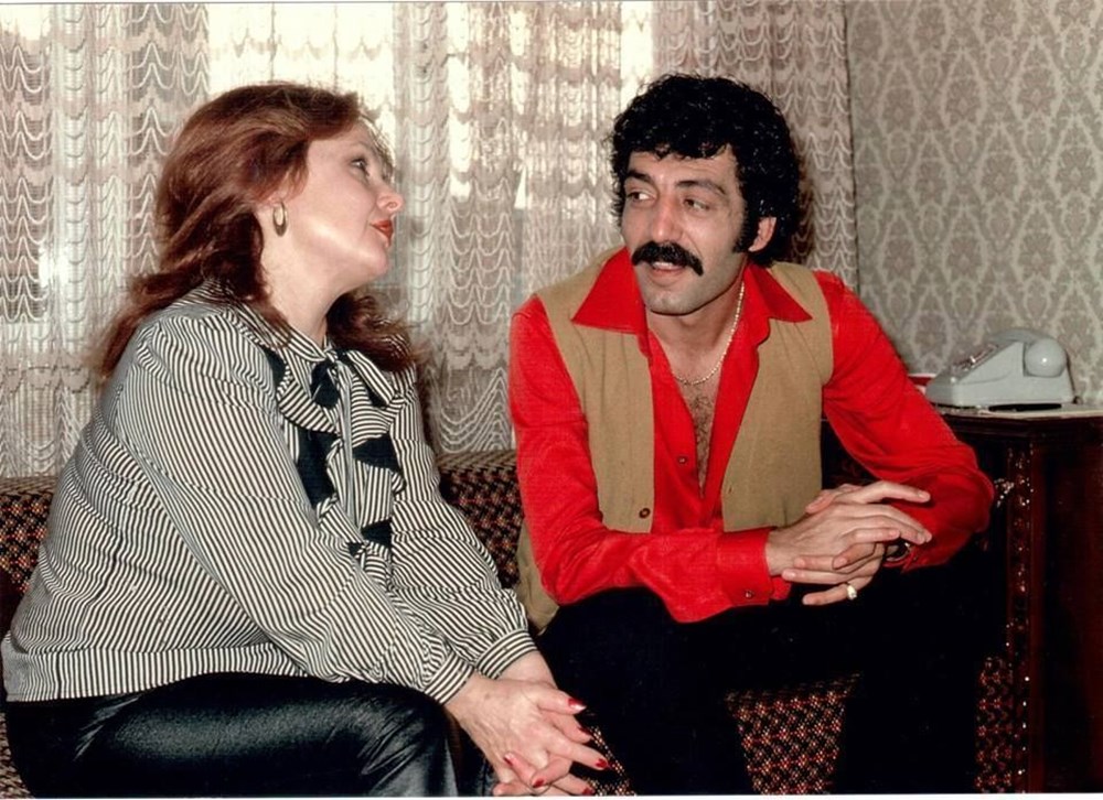 Türk Sinema Oyuncusu ve Şarkıcı Muhterem Nur Kimdir?