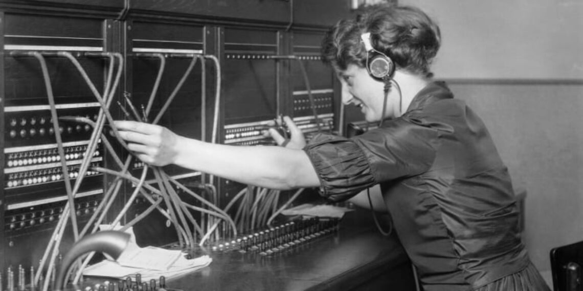 Telefon Nasıl İcat Edildi? Telefonun İcadı Hakkında Az Bilinen İlginç ...