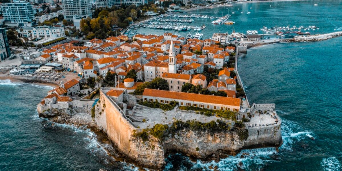 Budva Gezi Rehberi: Köklü Tarihiyle Göz Kamaştıran Bir Sahil Kenti