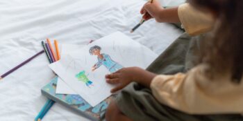 Selektif Mutizm Nedir? Seçici Konuşmazlık Nasıl Tedavi Edilir?