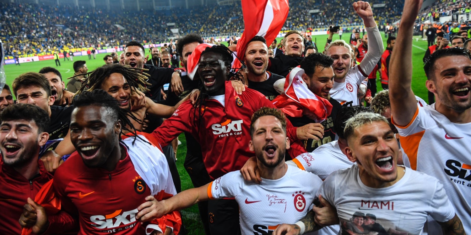 Galatasaray 2022-2023 Süper Lig Sezonunu Şampiyon Tamamladı